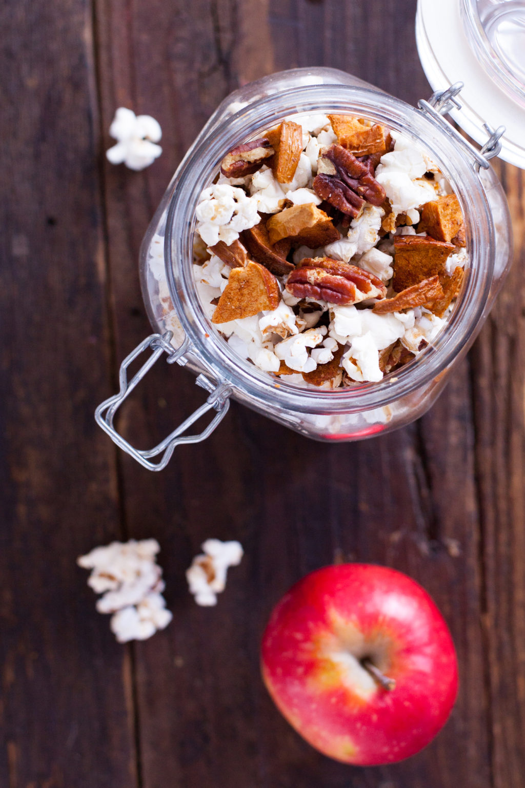 Healthy Cinnamon Popcorn Recipe with Apples and Pecans - Eating Richly